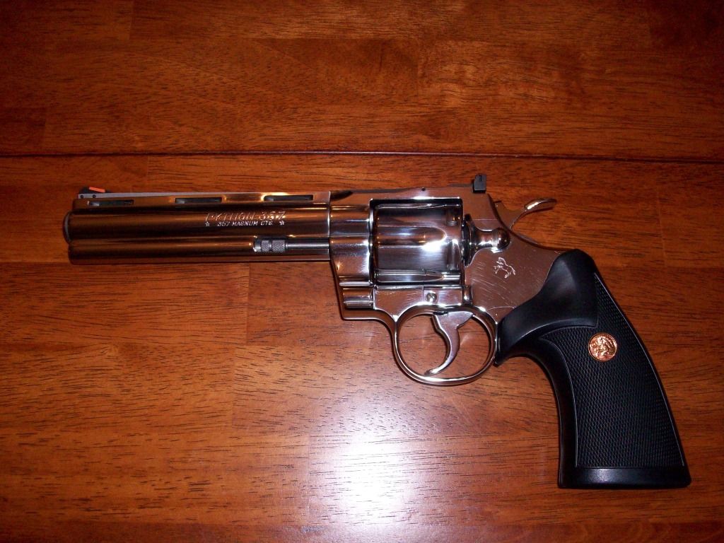 Python grips question | Colt Forum